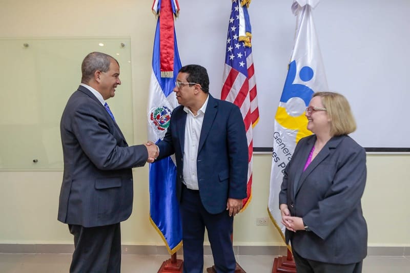 DGCP y Gobierno EE. UU. acuerdan capacitar actores del sistema sobre ...