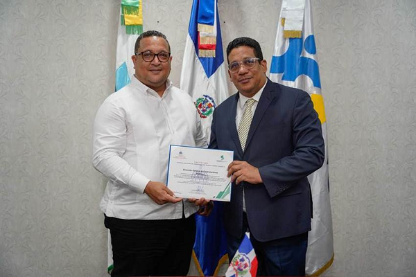 Reconocen a la DGCP por alcanzar altas calificaciones en oferta ...