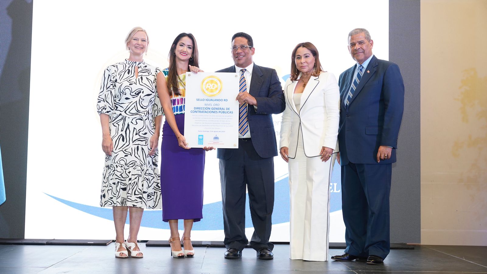 La DGCP obtuvo sello de oro Igualando RD para el sector público ...